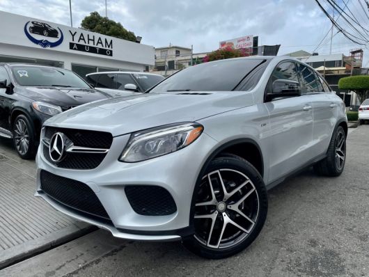 Mercedes-Benz Basico 2016 US$69900 : República Dominicana