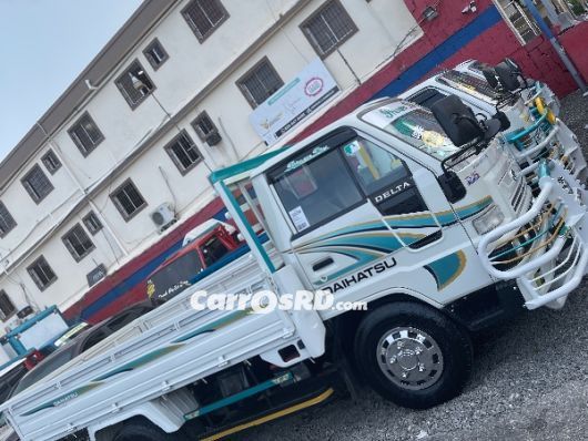 Daihatsu Delta Cama Corta 2009 RD$1 : República Dominicana