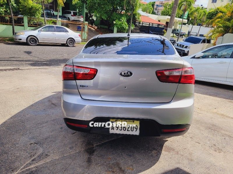 Kia Rio EX 2014 RD$525000 : República Dominicana