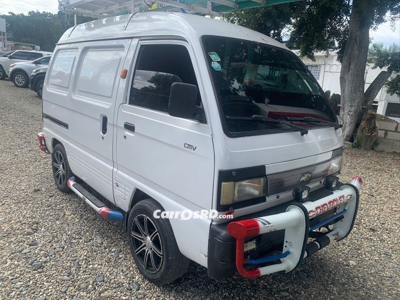 Chevrolet CMV Básico 2011 RD$365000 : República Dominicana