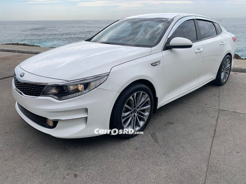 Kia K5 Deluxe 2017 RD$765000 : República Dominicana