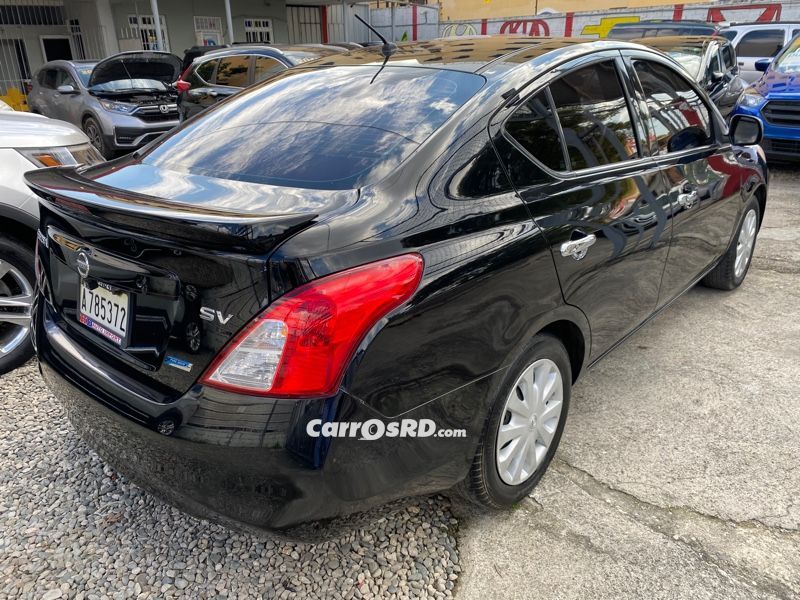 Nissan Versa S Plus 2014 RD$450000 : República Dominicana