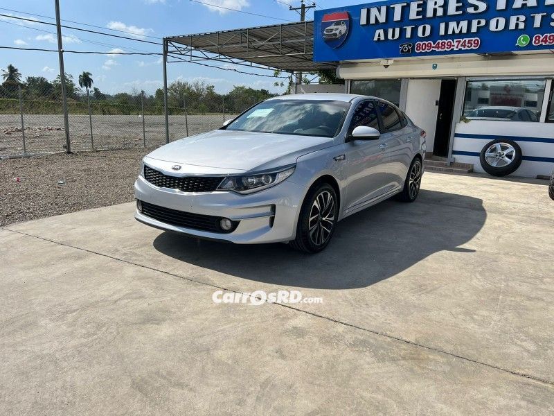 Kia K5 Básico 2017 RD$750000 : República Dominicana