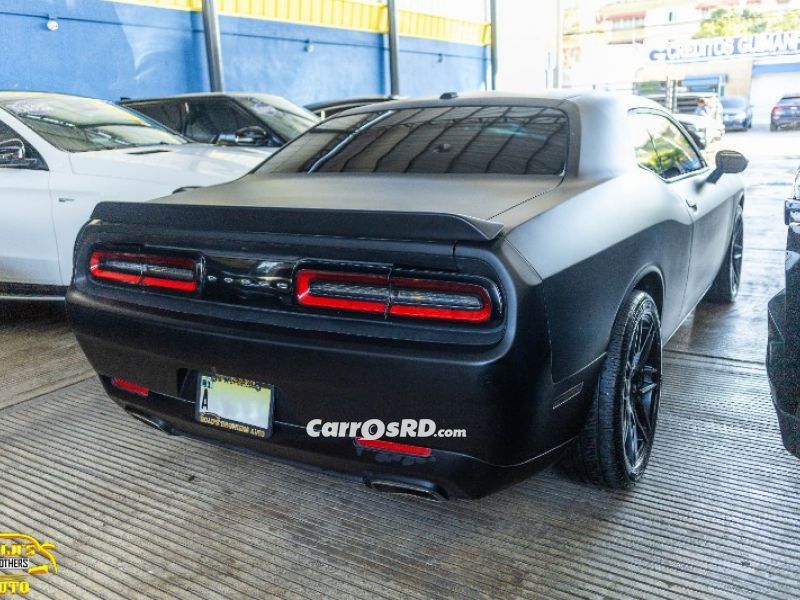 Dodge Challenger SXT 2015 US$19900 : República Dominicana