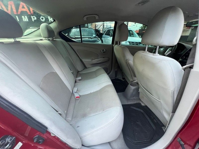 Nissan Versa SV 2015 en Santo Domingo Este