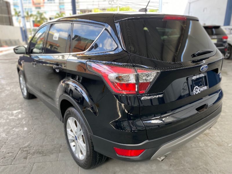 Ford Escape SE Ecoboost 2017 en Santo Domingo