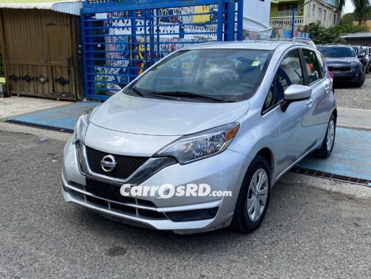 Nissan Versa Note S Plus 2017 RD$725000 : República Dominicana