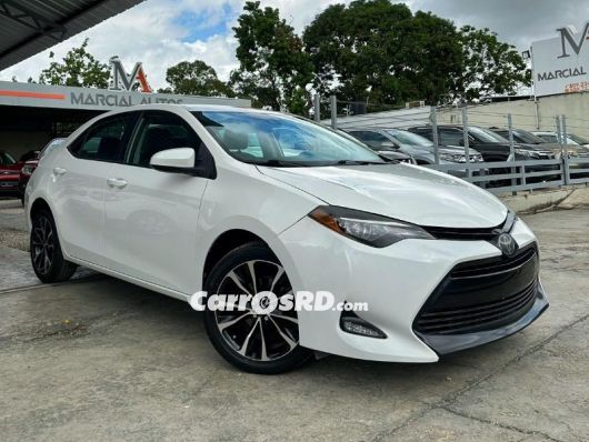 Toyota Corolla Básico 2018 RD$915000 : República Dominicana