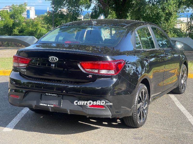 Kia Rio EX 2019 RD$825000 : República Dominicana