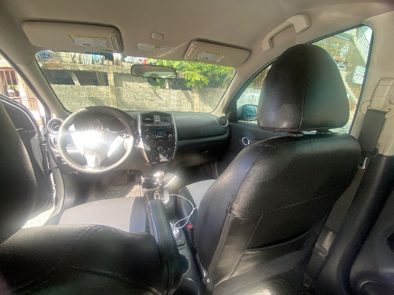 Nissan Versa SV 2015 en Santo Domingo Este