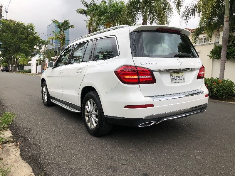 Mercedes-Benz Clase GL 350 2018 en Santo Domingo