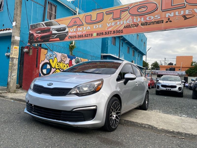 Kia Rio EX 2017 en Santo Domingo Este