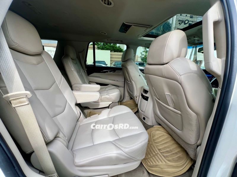 Cadillac Escalade Básico 2015 US$39900 : República Dominicana
