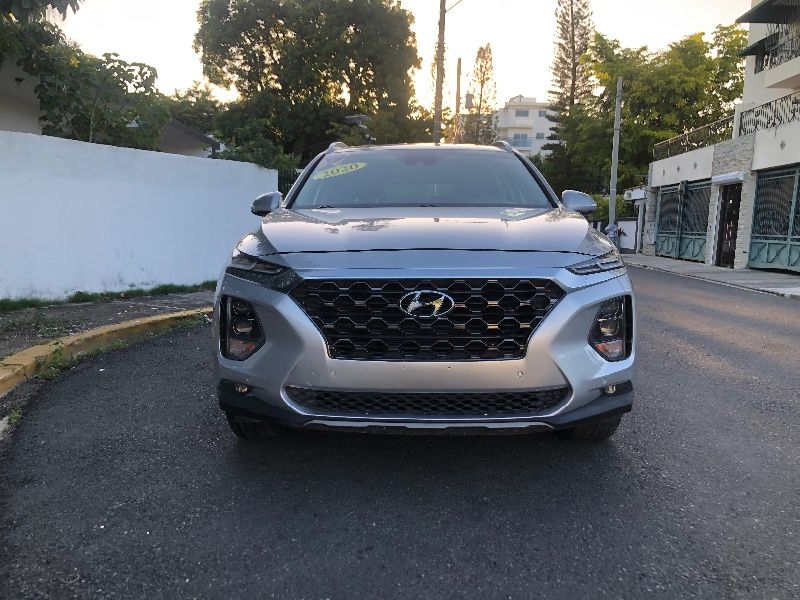 Hyundai Santa Fe SE 2020 en Santo Domingo