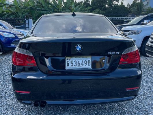 BMW Serie 5 525i 2009 en Santo Domingo Este