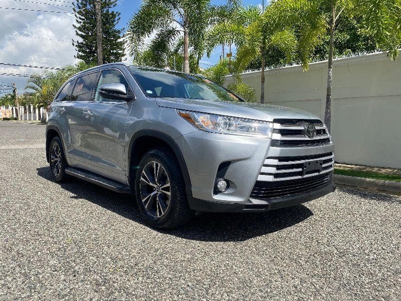 Toyota Highlander LE 2018 en Santo Domingo